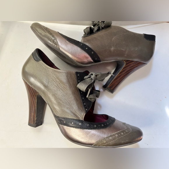 Jeffrey Campbell | Shoes | Jeffrey Campbell Tomba Leather Wing Tip ...